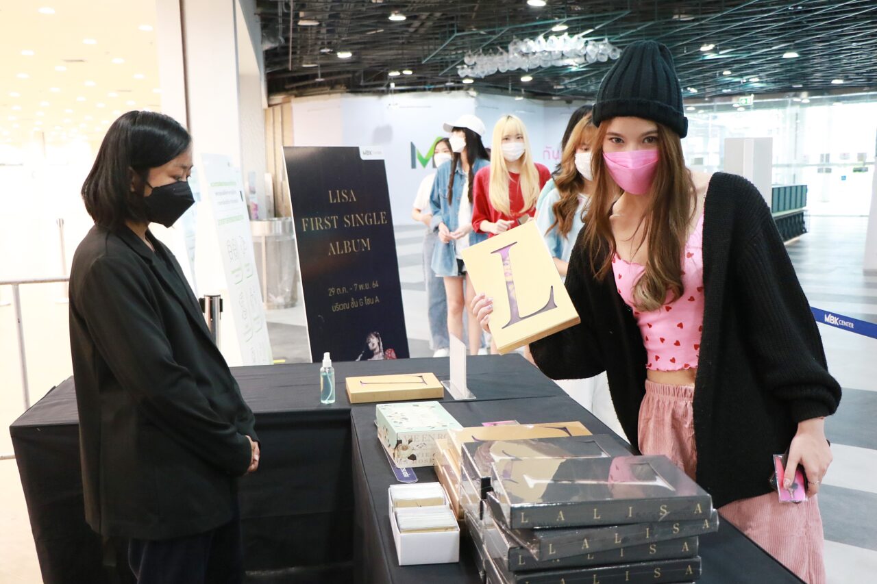 LISA POP-UP STORE เปิดตัว พร้อมส่งมอบความสุขเหล่าบลิ๊งค์ไทย | เดลินิวส์