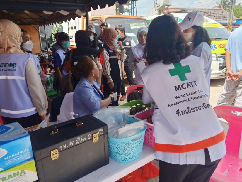 สธ.ส่งทีม MCATT ดูแลจิตใจ เหตุโกดังพลุกระเบิก เฝ้าระวังสารเคมี | เดลินิวส์