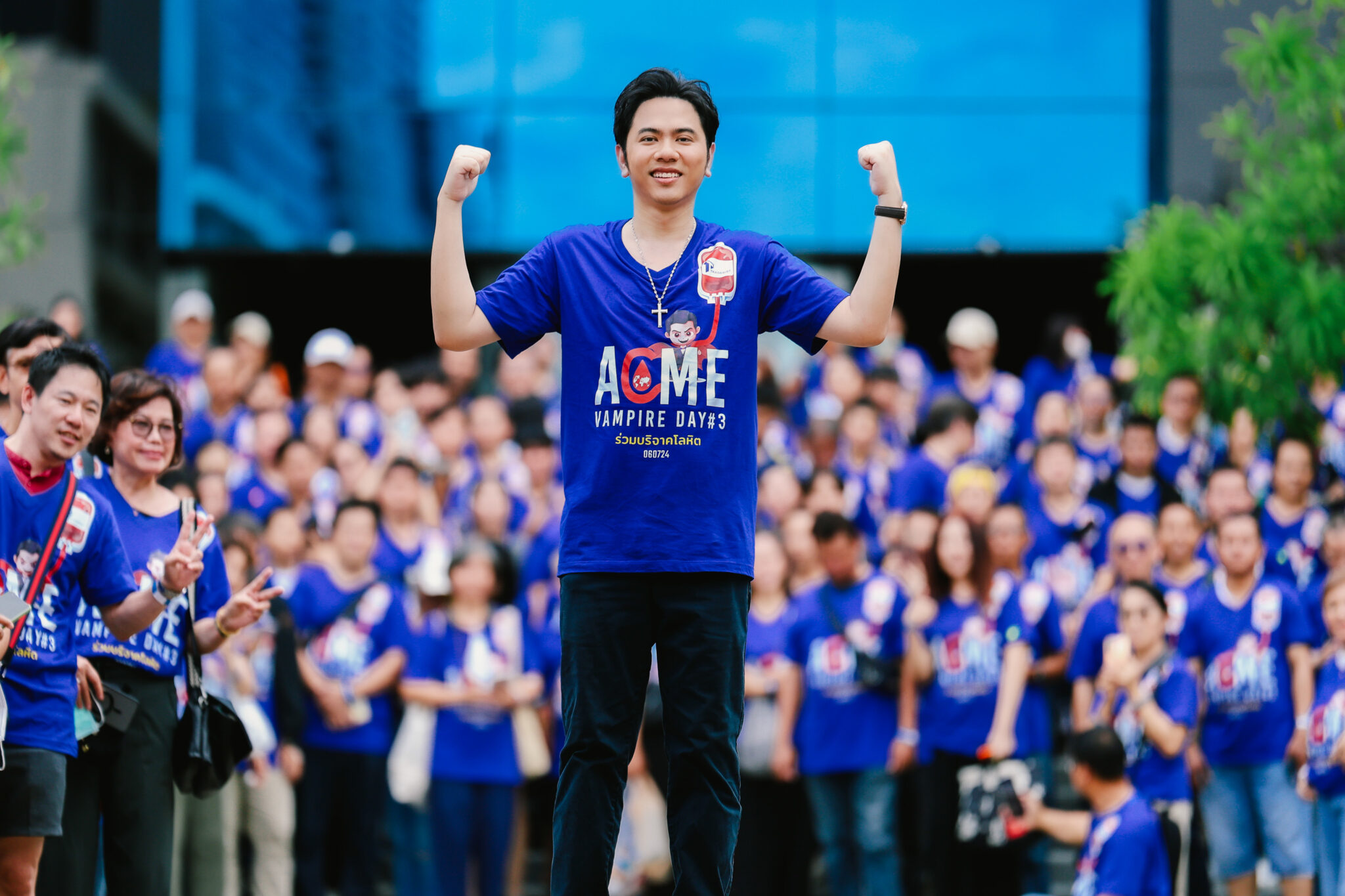 'แอ็คมี่-นนนี่'ปลื้มยอดบริจาคทะลุล้าน แฟนคลับร่วมบริจาคโลหิตงาน 'Acme ...