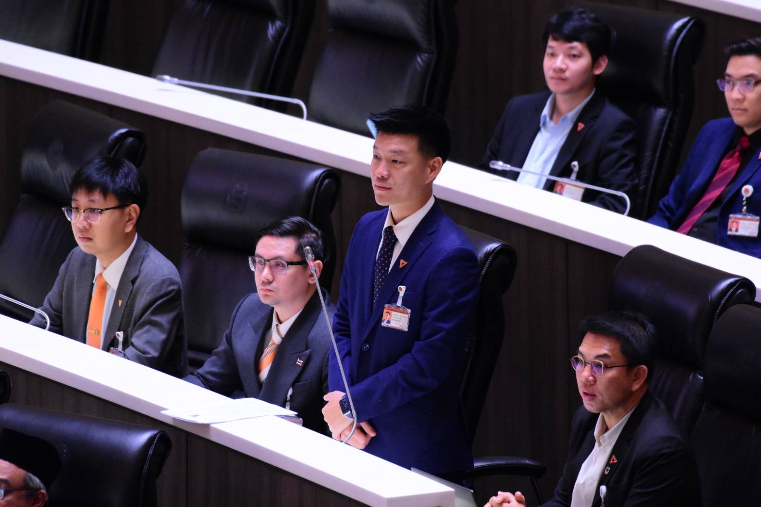 'วันนอร์' หัวชนฝาห้ามฝ่ายค้านอภิปรายแตะ 'ทักษิณ' | เดลินิวส์