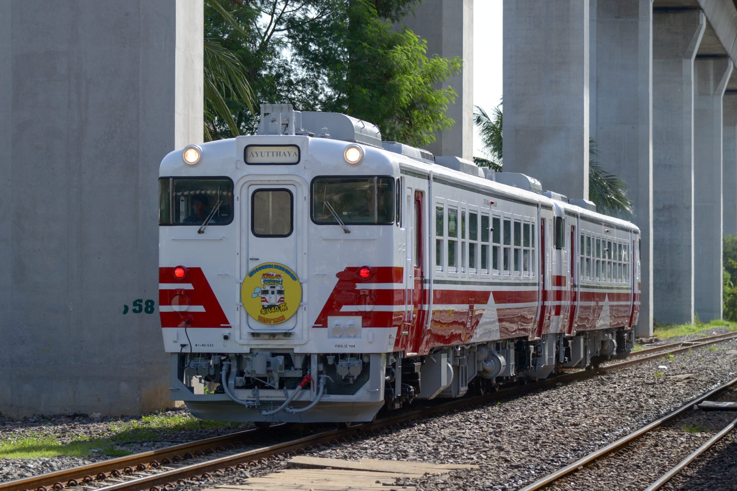 ผ่านฉลุย! “รถไฟ Kiha 40/48” ทดสอบเดินรถ เตรียมให้บริการ “กรุงเทพ-อยุธยา ...